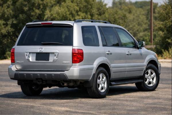 Honda Pilot (YF1) AWD 3.5 l / 255 hp / 2005 : Specs, maintenance, and ...